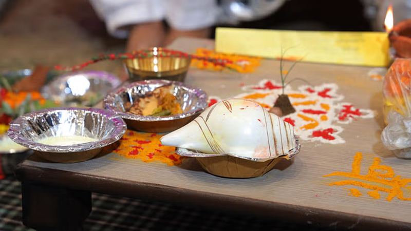 Mahashivratri 2025: Why is conch shell prohibited in the worship of ...